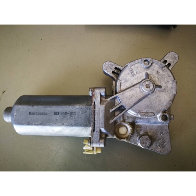 มอเตอร์กระจกประตูหน้าซ้าย Benz w202 c220 *แท้มือสอง | Shopee Thailand