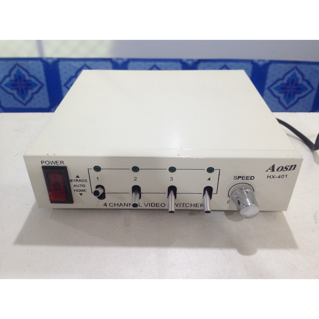 Videos RCA BNC Switch 4 input 1 output power supply 220 V ac ASON HX ...