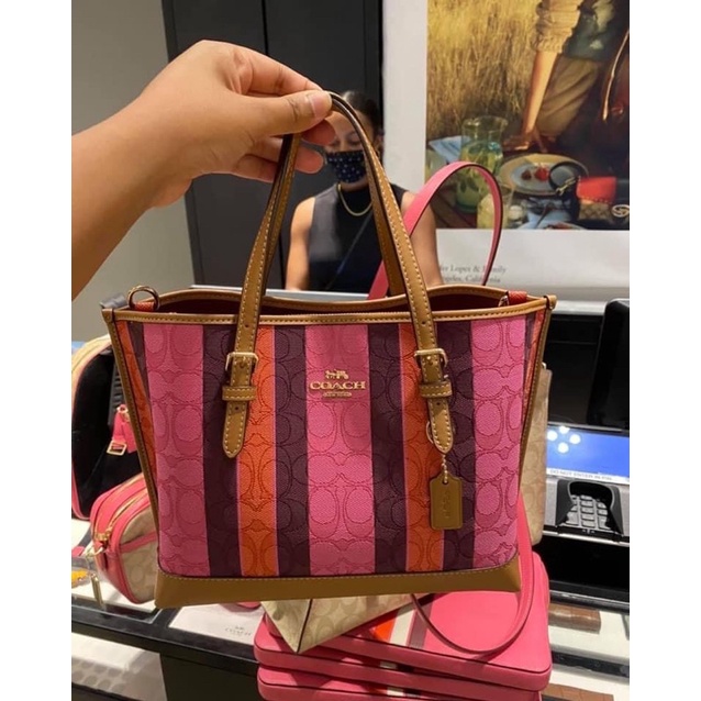 ผ่อน 0% มินิ มอลลี่ tote mini molly coach แท้ 100% | Shopee Thailand