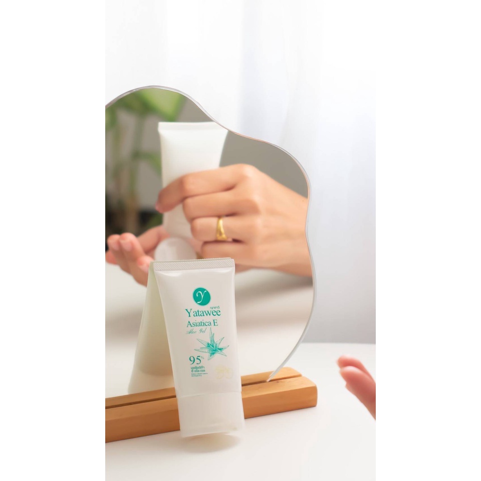 Yatawee ญาตาวี เจลใบบัวบก ลดสิวหน้าใส 50 ml. | Shopee Thailand