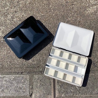 FOME Watercolor Box 8 Half Pans (V2083) / ตลับใส่หลุมสีน้ำพกพา ขนาด 8 ...