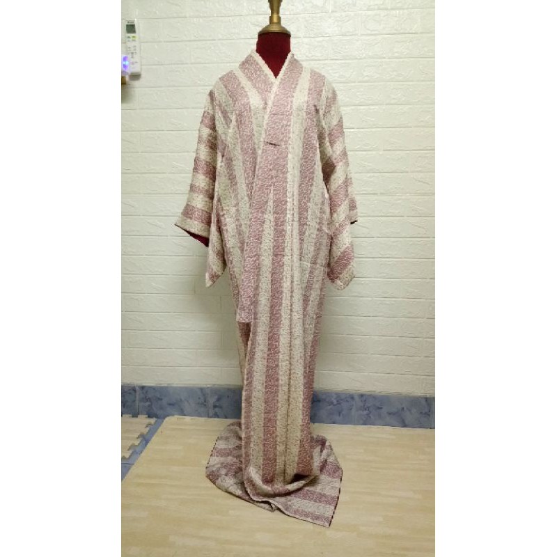 KP 7 ครีมม่วงกึ่งลายทาง | Shopee Thailand