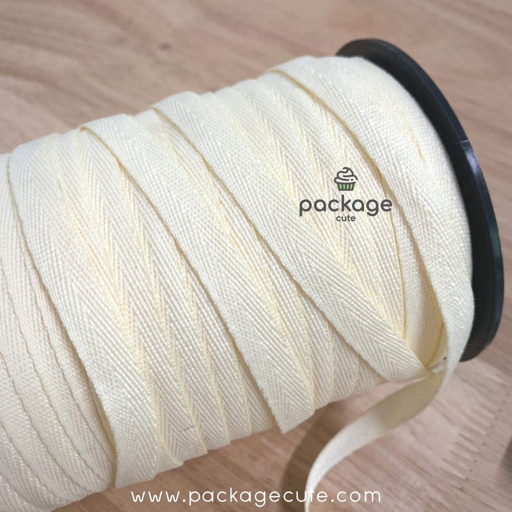 LB47 ริบบิ้นก้างปลา สีครีม หน้ากว้าง1ซม. แบ่งขายเป็นเมตร เทปก้างปลา ...
