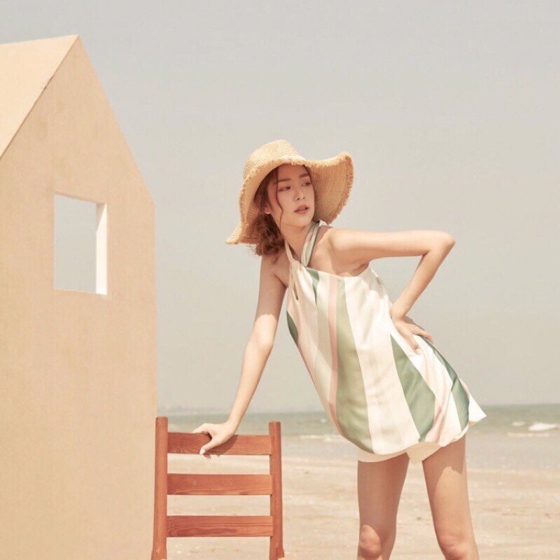 ส่งต่อ lookbook sandy top | Shopee Thailand