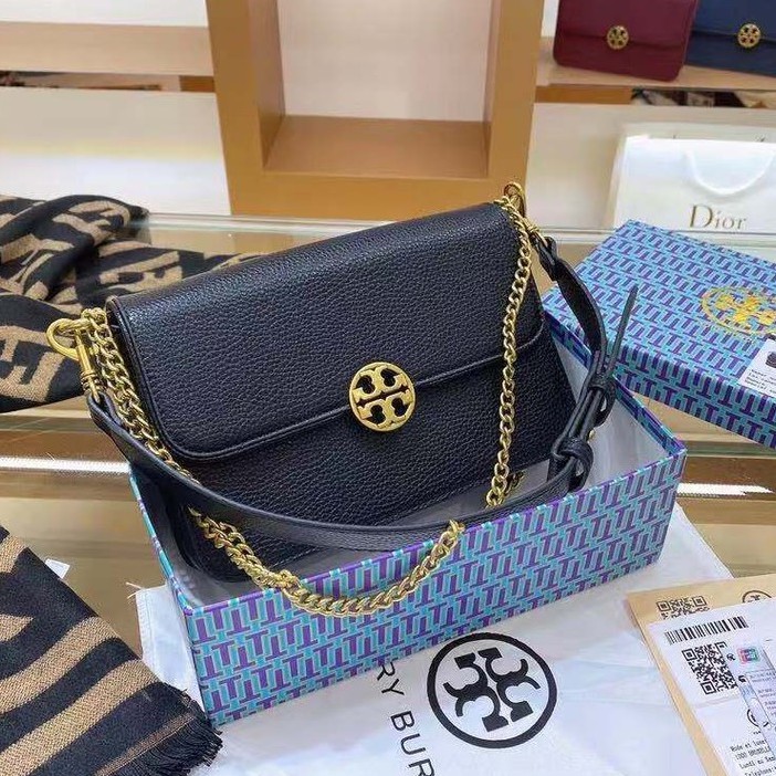Chelsea Shoulder กระเป๋าแฟชั่นใหม่ ทรงสี่เหลี่ยมผืนผ้า หนังวัว คุณภาพ ...