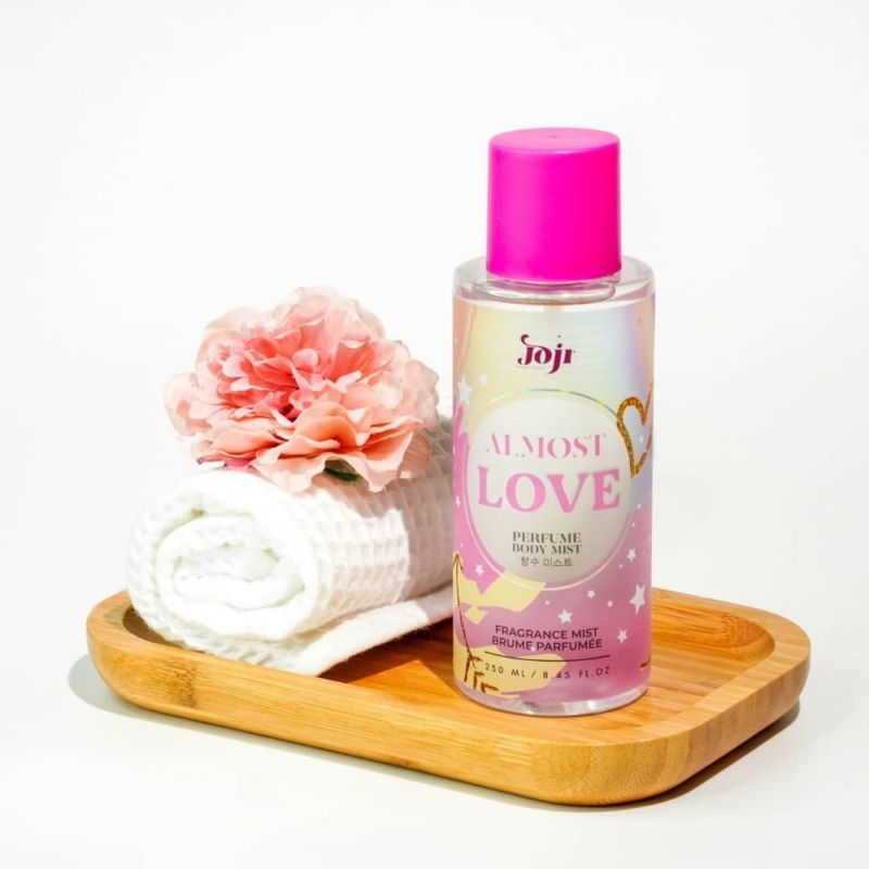 Joji Perfume Body Mist น้ำหอมแบบสเปรย์ กลิ่นหอมขนาดใหญ่ 250ml | Shopee Thailand