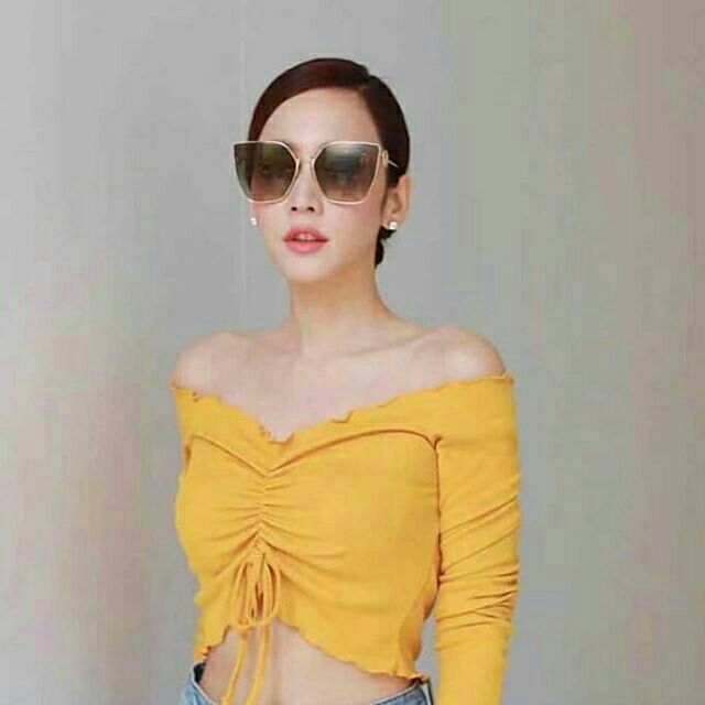 Viv Ppanel เสื้อสีเหลืองแบบคุณอั้ม ใหม่มากแค่ลองใส่ | Shopee Thailand