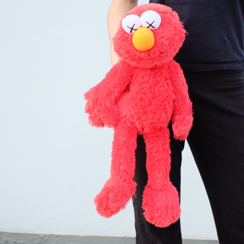 elmo x kaws ของสะสม สภาพดี แท้ | Shopee Thailand