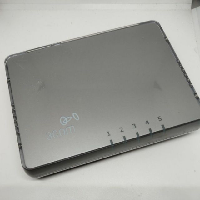 3COM 3CFSU05 Fast Ethernet Switch 5 Ports ความเร็ว 10/100Mbps มือสอง ...