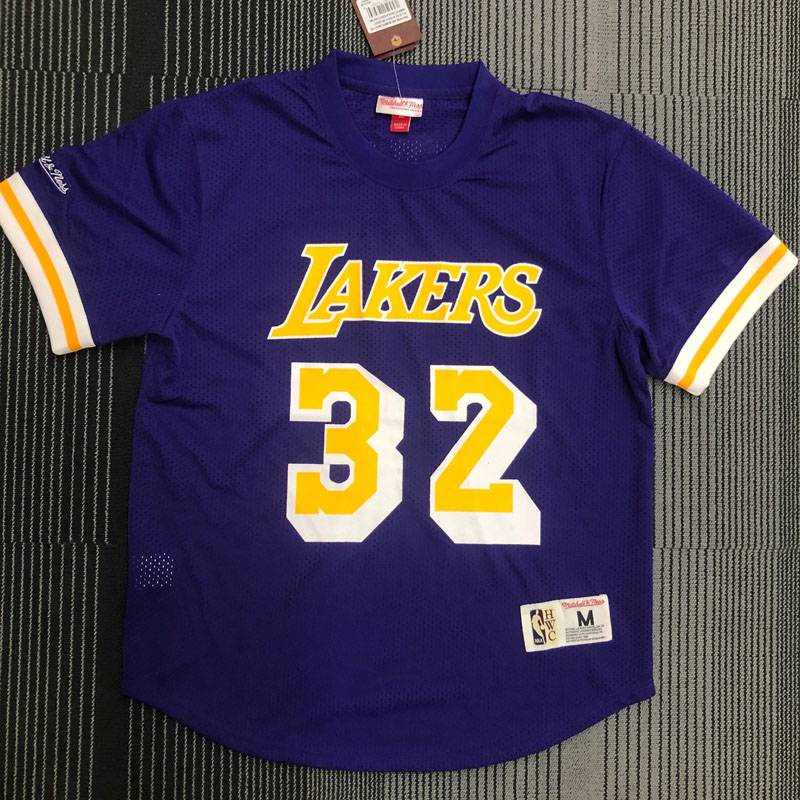 เสื้อกีฬาบาสเก็ตบอลแขนสั้น ลายทีม NBA Jersey L.A.Lakers Johnson No.32 ...