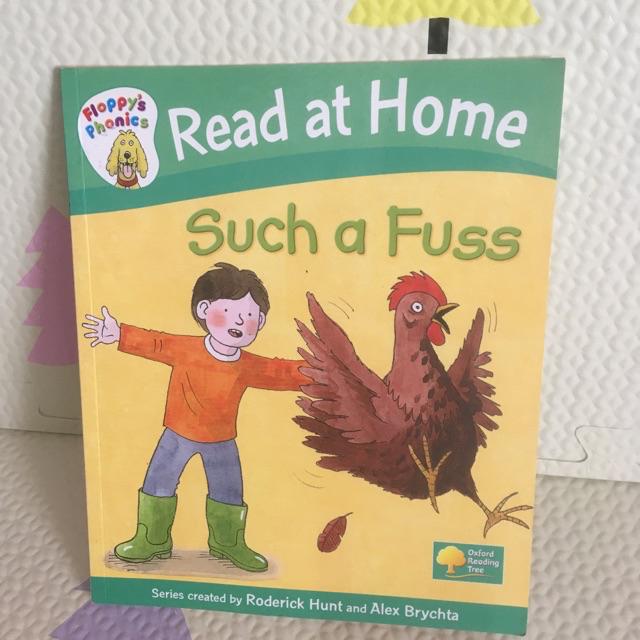 Read at Home Series created by Roderick Hunt and Alex Brychta ปกอ่อนมือ ...