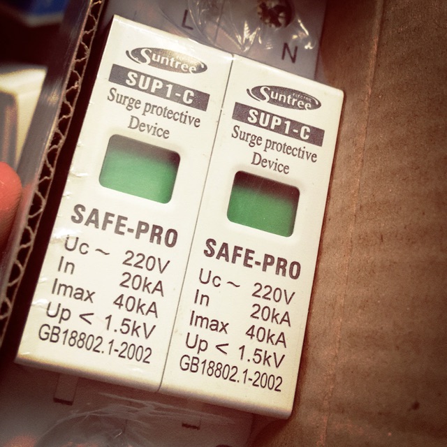 กันฟ้าผ่า 220 Vac AC Surge Protector 220V 2P 40kA | Shopee Thailand
