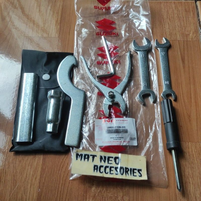 Satria 2 จังหวะ LUMBA HIU RU LSCM มาเลเซีย TORNADO RK COOL ORIGINAL SGP KEY | Shopee Thailand