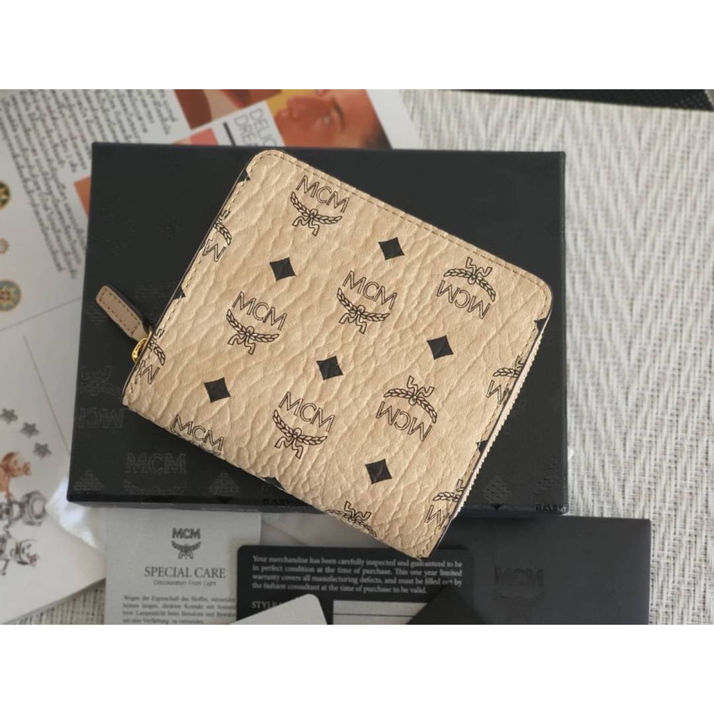 New MCM MINI ZIPPED WALLET ของแท้ 100% | Shopee Thailand