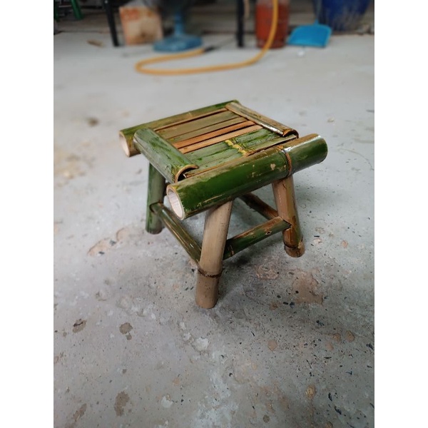 เก้าอี้ไม้ไผ่เล็ก ขนาด 25*25*25 แข็งแรง ทนทาน งานขัดเคลือบเงาอย่างดี ...