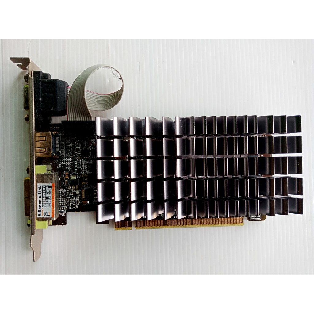 การ์ดจอ GT210 1Gb DDR2-3 + GF210 1Gb (DDR2-3) (64-128ฺBit) สภาพสวย ใช้ ...