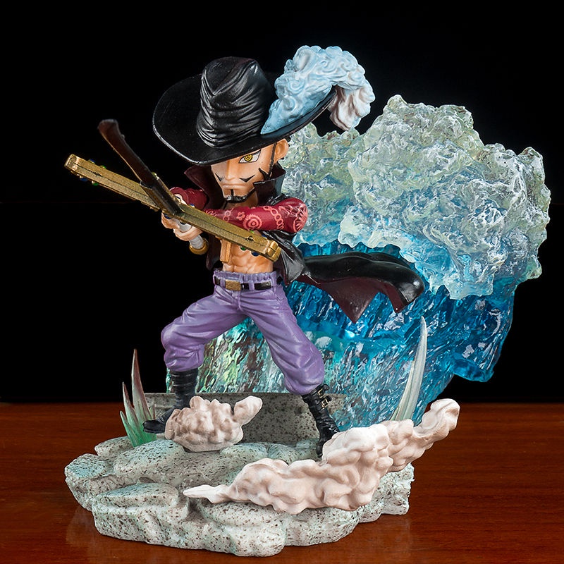 โมเดล one piece โมเดลอนิเมะ Dracule Mihawk GK PVC model q version 10cm ...