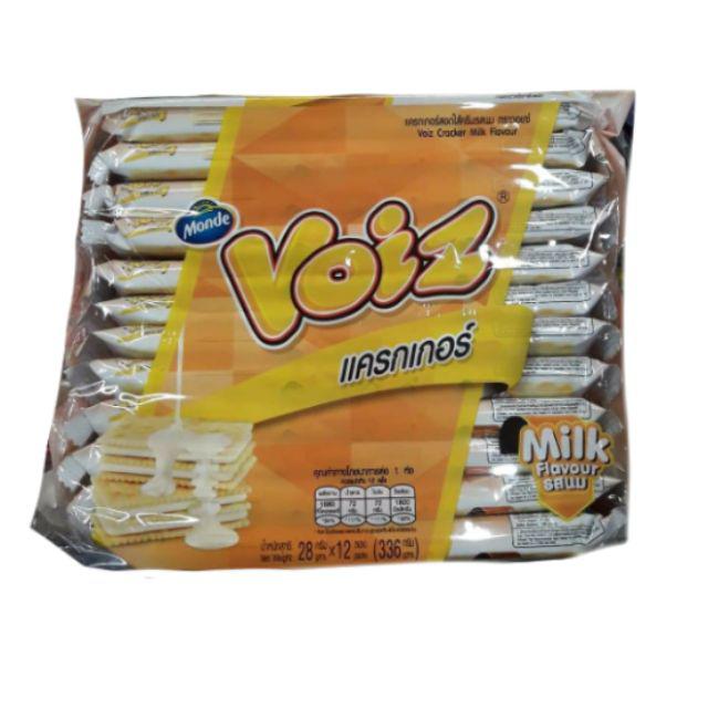 Voiz Waffle วอยซ์ ช็อกโกแลต คุ๊กกี้ครีม นม บัทเตอร์ครีม สตอเบอรี่และมอค ...