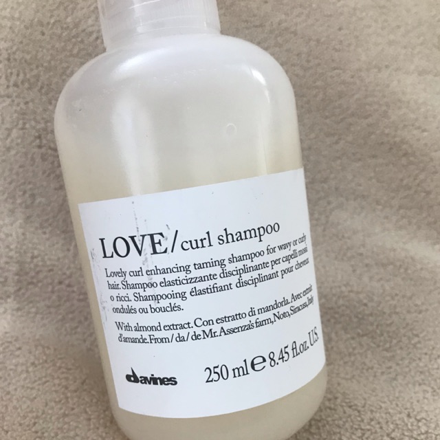 Davines Love Curl Shampoo แชมพูสำหรับผมหยิกหยักศกธรรมชาติและผมดัด ...