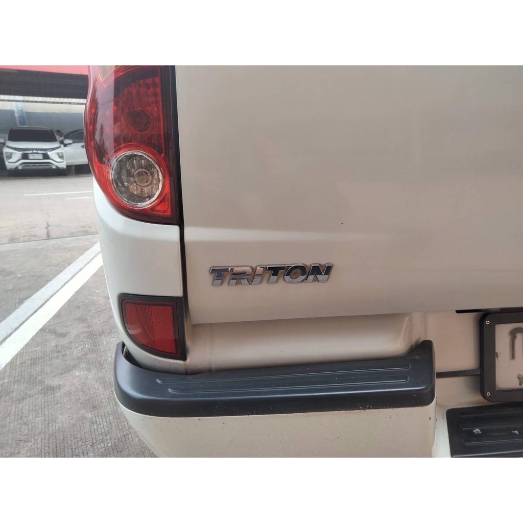 สติ๊กเกอร์ TRITON ไทรทัน Mitsubishi มิตซู แท้ เบิกศูนย์ | Shopee Thailand