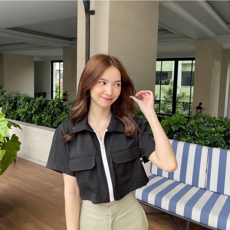 Brookies top (เสื้อเชิ้ตครอป) | Shopee Thailand
