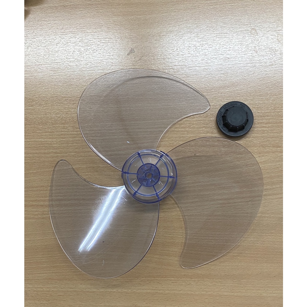 ใบพัดลม12นิ้ว แถมตัวล็อคใบพัด ใส่ได้ยี่ห้อ Hatari victor MD imarflex ...