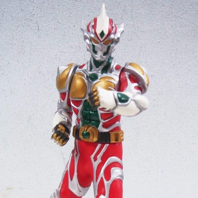 โมเดลฟิกเกอร์กายเฟิร์ด เทพนักสู้เกราะเจ็ดดาว Guyferd Model Figure ของ ...