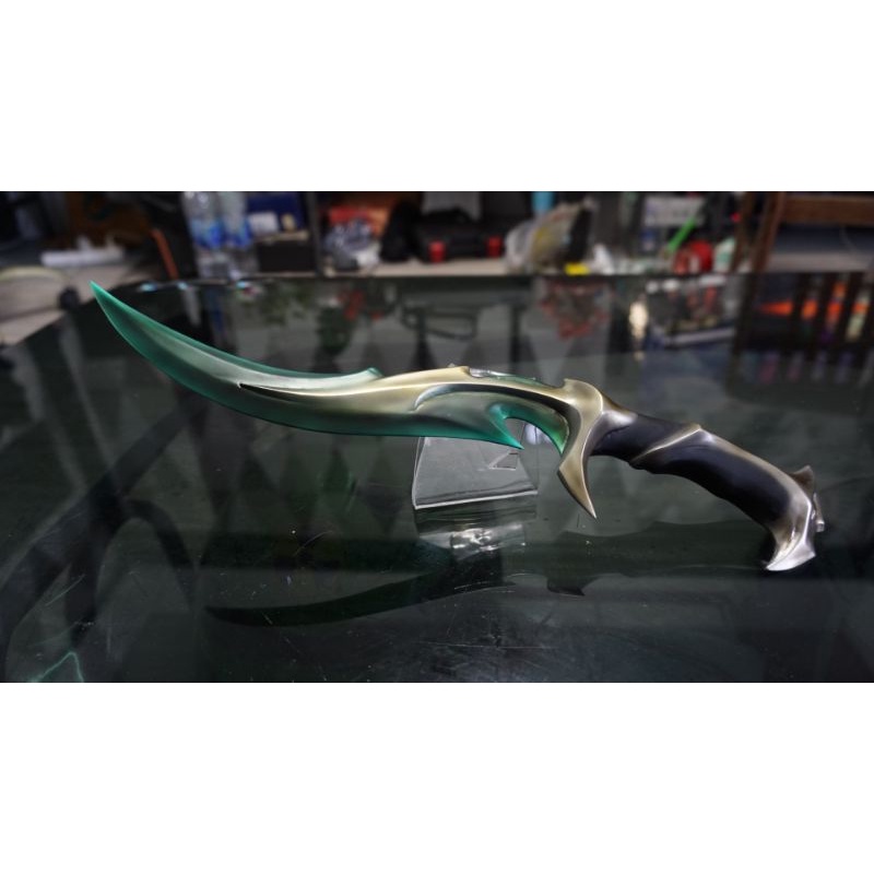 FORSAKEN KNIFE-พร๊อบอาวุธ1/1 จากเกมvalorant | Shopee Thailand