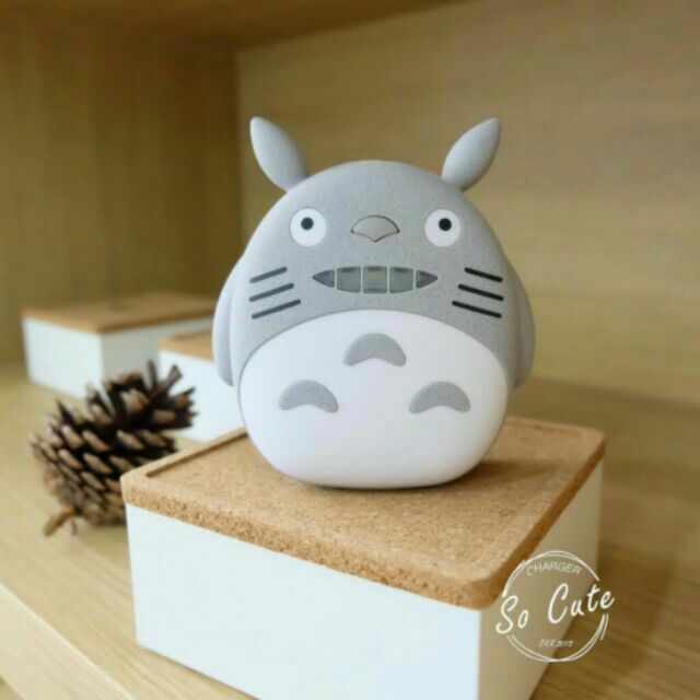 Powerbank TOTORO 8,800 mAh ลิขสิทธิ์แท้ (original color) | Shopee Thailand