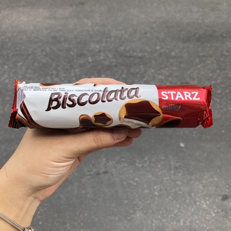 Biscolata Starz Chocolate Coated Biscuit บิสกิตเคลือบช็อกโกแลตรูปดาวสอด ...