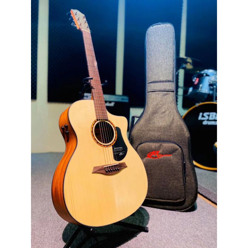 กีตาร์โปร่งไม้หน้าแท้ขายดีที่สุด Mayson รุ่น Alpha 3 จากเจ้าของ Best Acoustic Guitar of the year ...