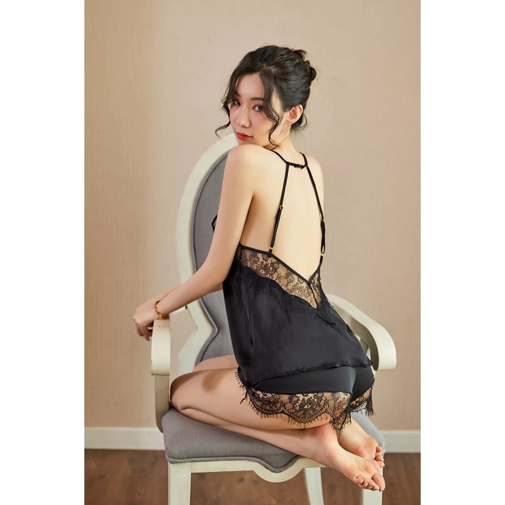 Sex Girl ชุดนอนเซ็กซี่ ชุดนอนลูกไม้ ชุดนอนสลิง ฟรีไซส์ 40 65kg อบอุ่น