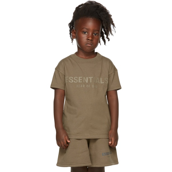 พร้อมส่ง เสื้อคอกลม Fear of God Essentials kids size 12Y สี Taupe อก 40 ...