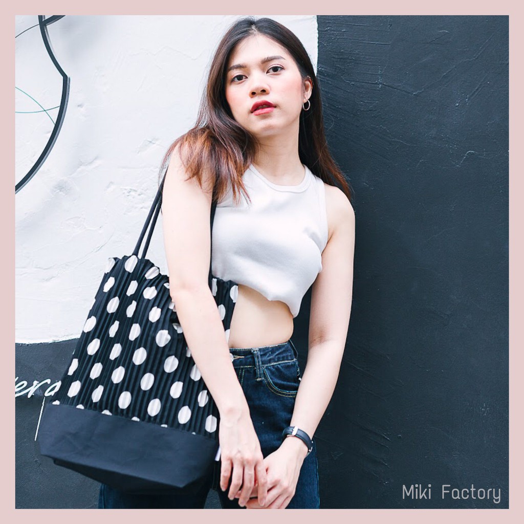 กระเป๋าพลีท สีดำลายจุด Miki Factory กระเป๋าสะพายข้าง กระเป๋าผ้า ...