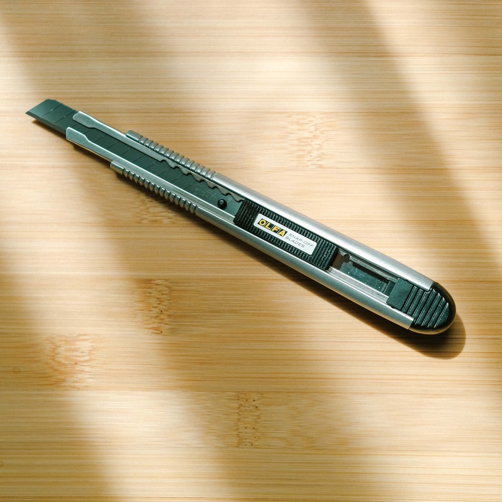 คัตเตอร์ มีด OLFA รุ่น Limited Series FA Ltd-01 (Made in Japan) | Shopee Thailand