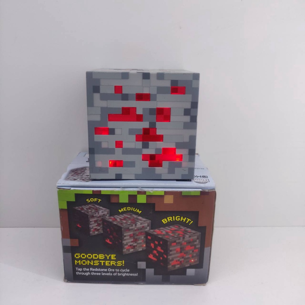 ของสะสมของเเท้การ์ตูน-MINECRAFT-LIGHT-UP REDSTONE ORE-ของเเท้จากญี่ปุ่น ...