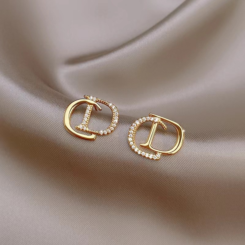 ใหม่ ต่างหูเข็มเงิน S925 รูปตัวอักษร CD สไตล์เกาหลี เครื่องประดับแฟชั่น สําหรับผู้หญิง 2022 ...