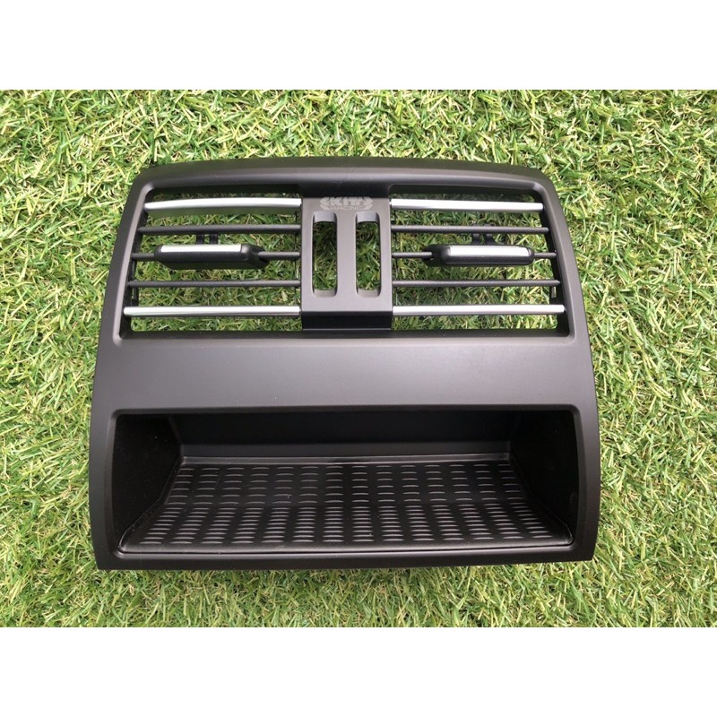 ช่องแอร์ผู้โดยสารด้านหลัง รถ BMW F10/F11 | Shopee Thailand
