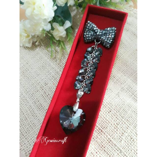 Attreya swarovski Chin เข็มกลัดต้นฉบับ austria Luxury premium limited ...