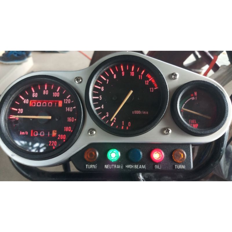 เรือนไมล์(แท้) TZR TZM ยามาฮ่า ไมYAMAHA ไมTZRไฟสีแดง | Shopee Thailand