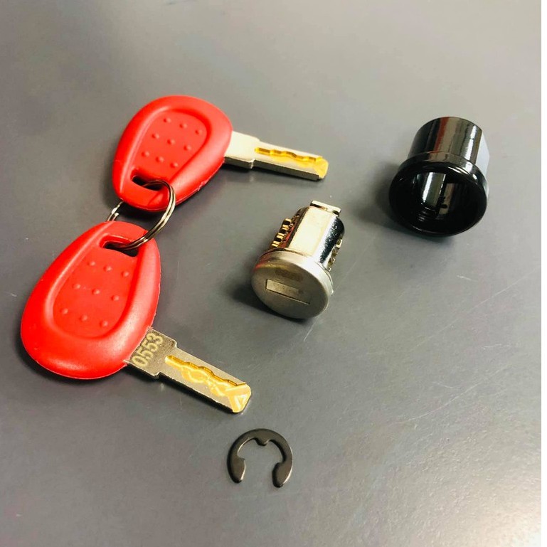 Kappa Box / Givi Box Key Lock Set Universal กล่องทุกรุ่น | Shopee Thailand