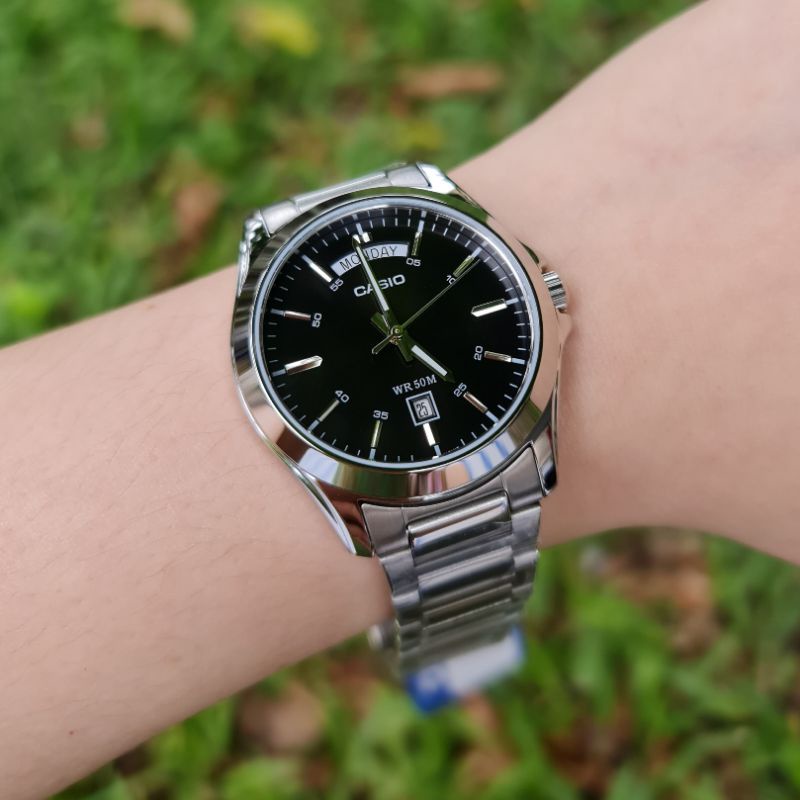 Casio day date ของแท้!!(rare) | Shopee Thailand