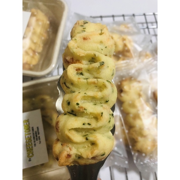 Cheese Garlic Butter Cookies • กระเทียมชีสคุกกี้ | Shopee Thailand