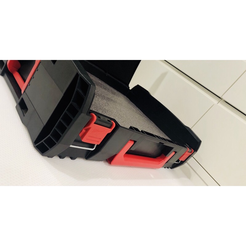กล่องเครื่องมือ Milwaukee Dynacase มือสอง ขนาด 36x47x42 ซม.พร้อมโฟมตัด ...