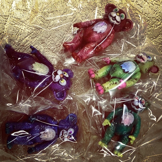 the it bear vag กาชาปอง | Shopee Thailand