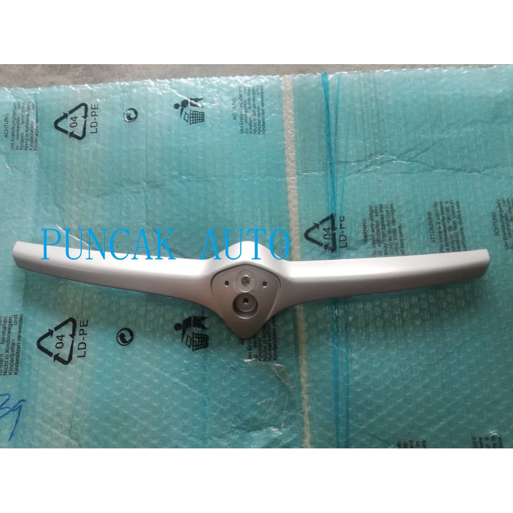 PROTON PERSONA ELEGANCE 2009-2015 FRONT GRILLE MOULDING SILVER | Shopee ...