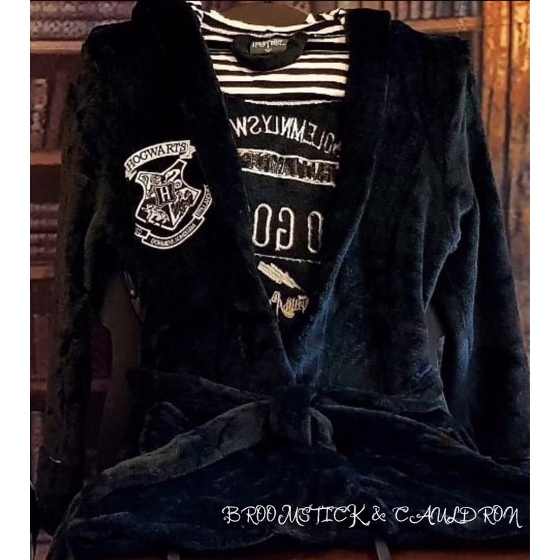 เสื้อคลุมอาบน้ำ HARRY POTTER BATH ROBE | Shopee Thailand
