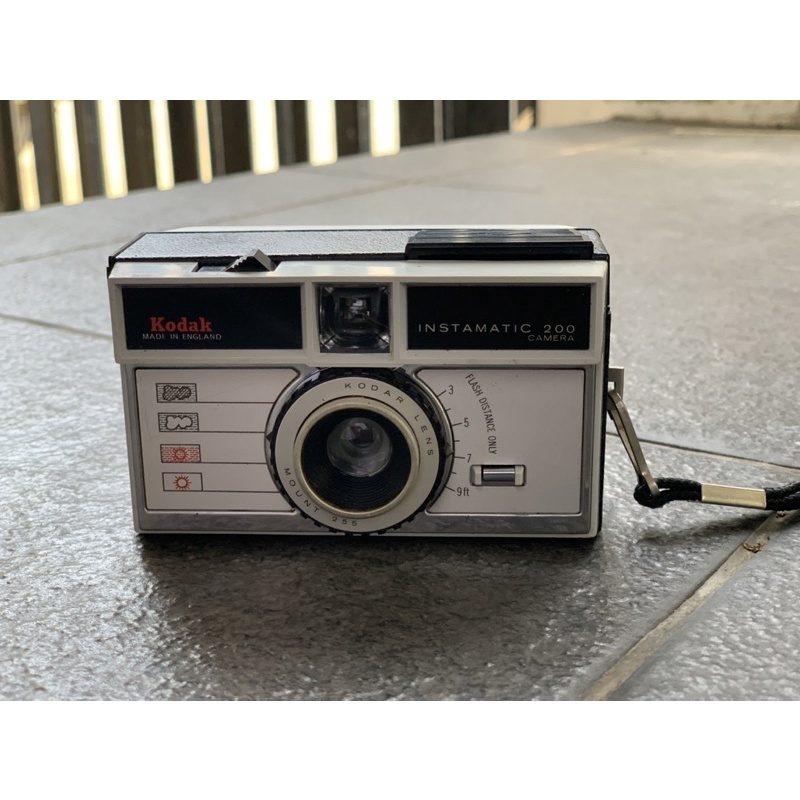 กล้อง kodak instamatic 200 | Shopee Thailand