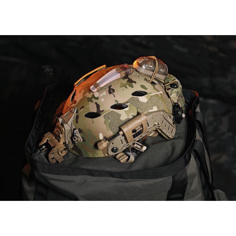 🚦FMA V-Lite Tactical Helmet Light | Shopee Thailand