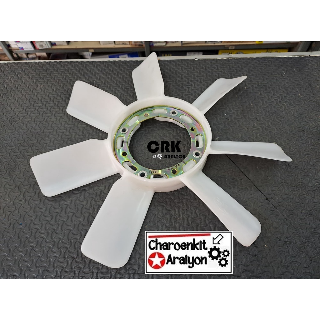 ใบพัดลม TOYOTA โตโยต้า HILUX RN 20-40 LN40-50-56 HERO ฮีโร่ เครื่อง 2L ...